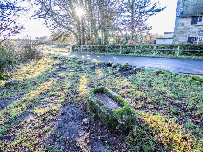 Swallerton Gate Trough (352 m) | Dartefacts