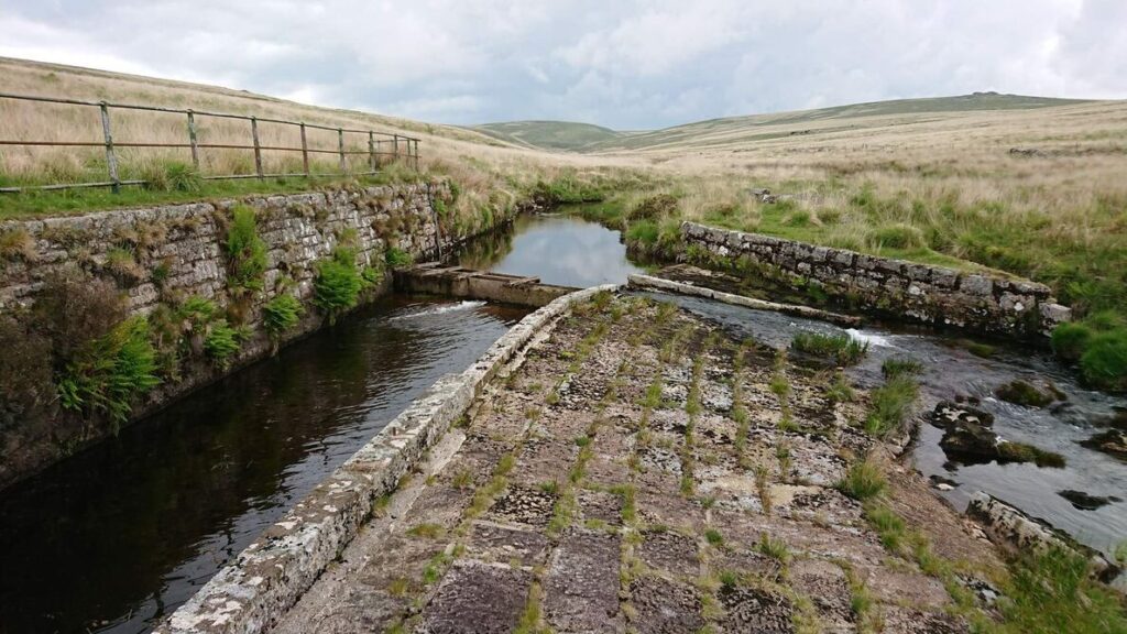 Devonport Leat Head Weir on the Cowsic River | Dartefacts