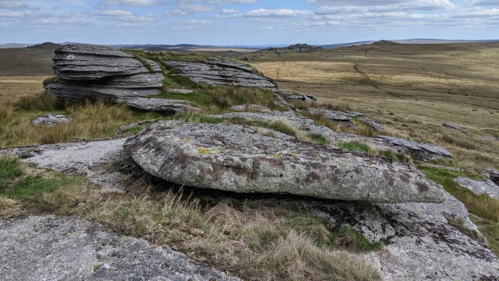Lydford Tor Logan Stone | Dartefacts