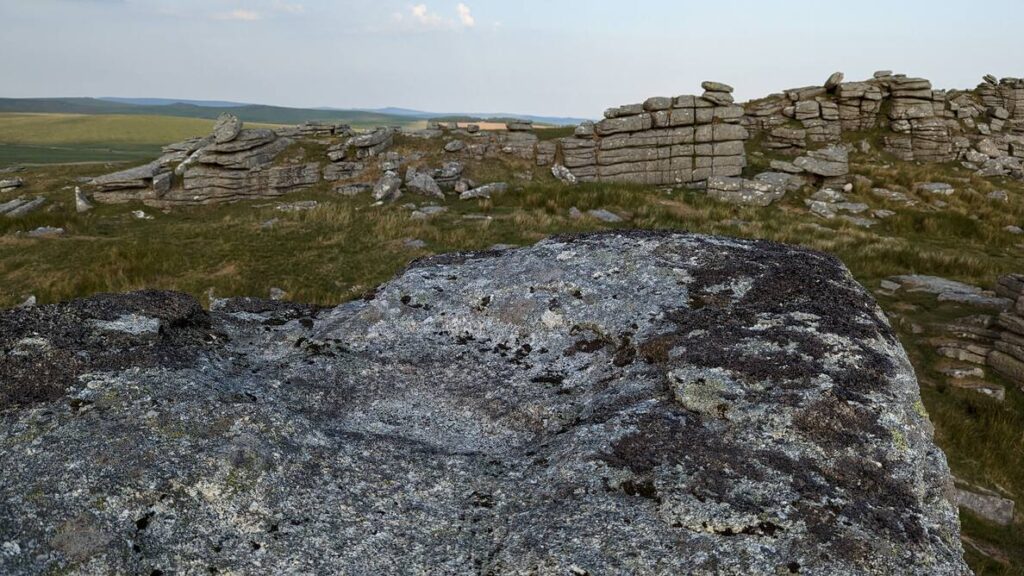Great Mis Tor Small Rock Basin | Dartefacts