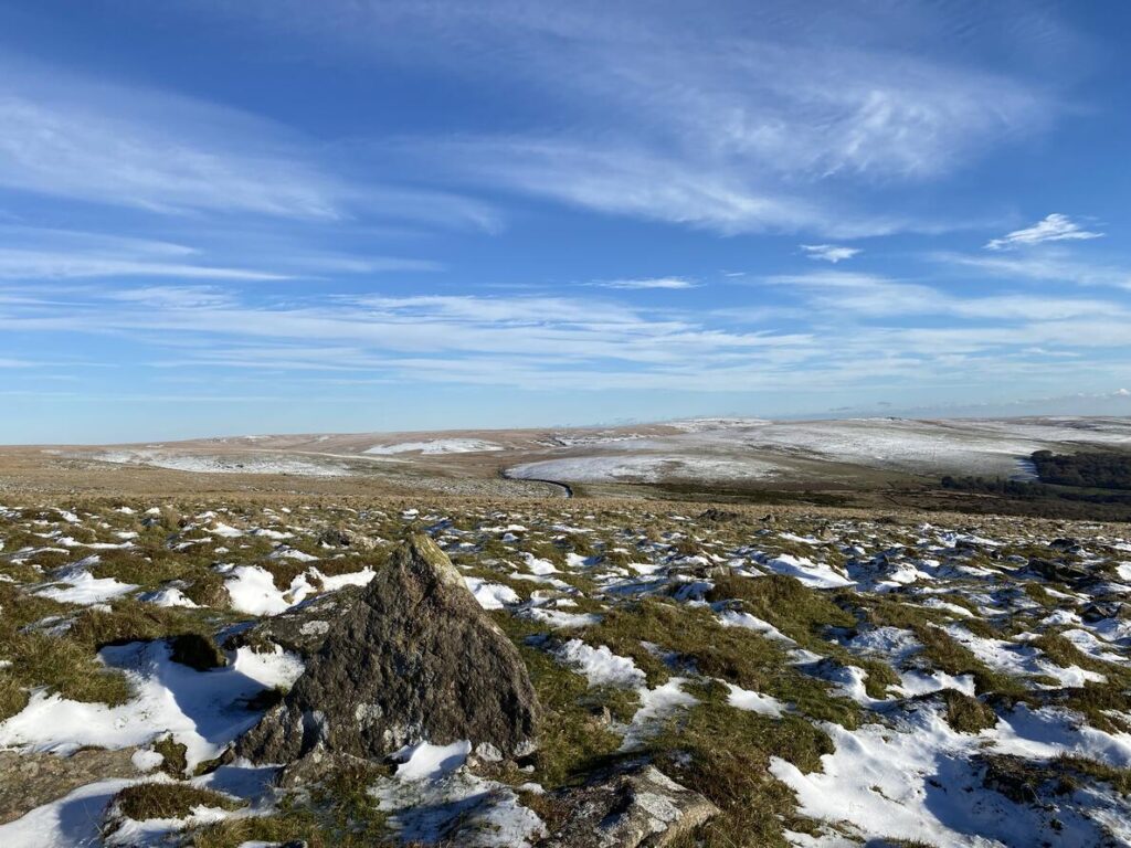 Penn Beacon Triangular Rock | Dartefacts